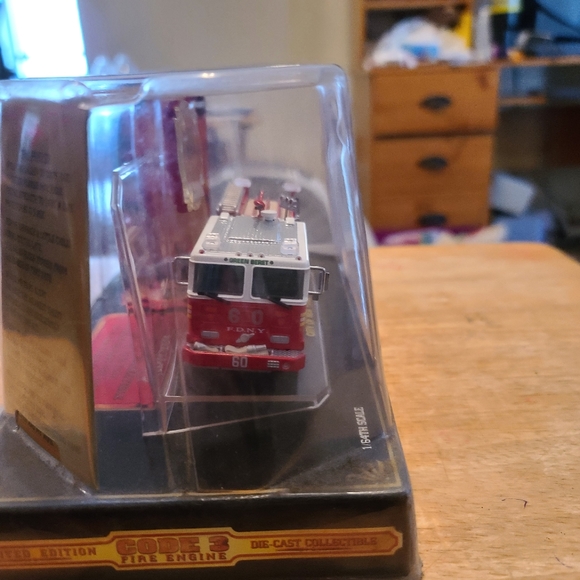 Code 3 Collectibles | Toys | Code 3 Collectibles Fdny 64 Scale Fire ...